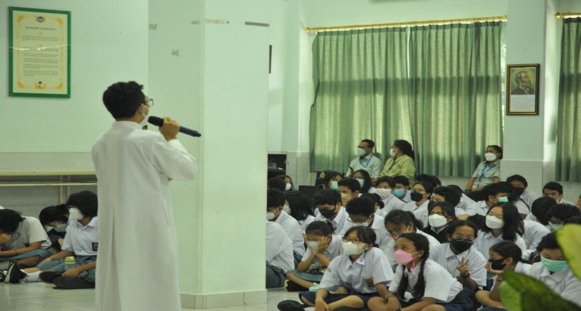 Animasi Panggilan | SMA KATOLIK RICCI II