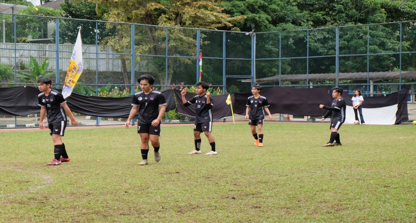 Pertandingan Mini Soccer | SMA KATOLIK RICCI II